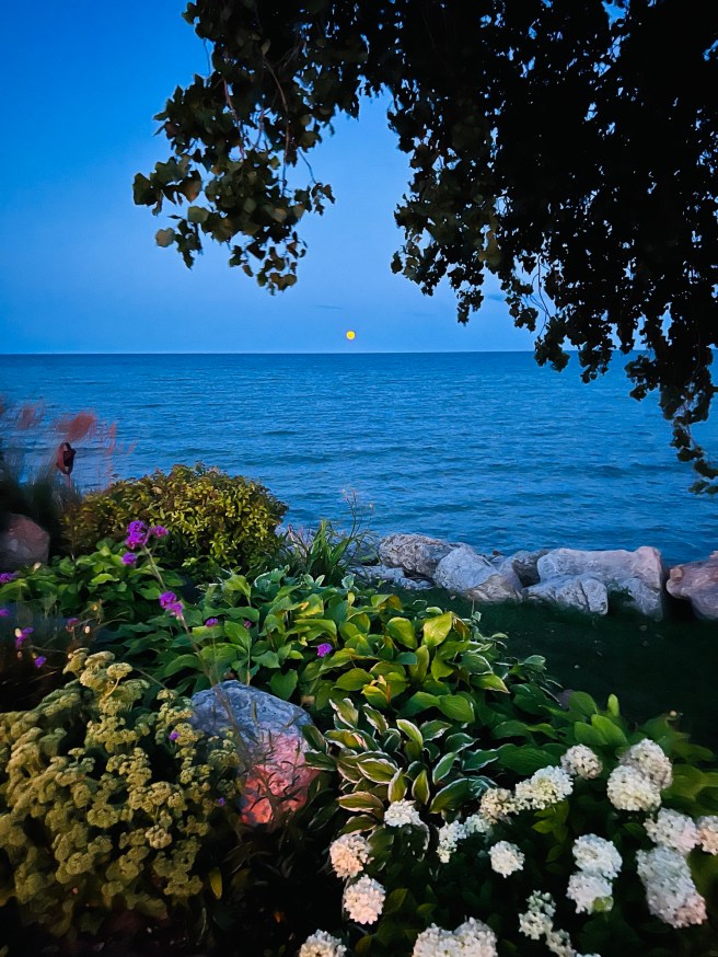 Two Rivers, Wisconsin | yellowlamplight